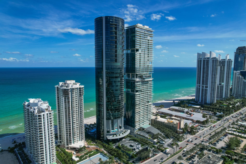 The Most Luxurious Condos in Miami - Voted by top agents. David Siddons ...