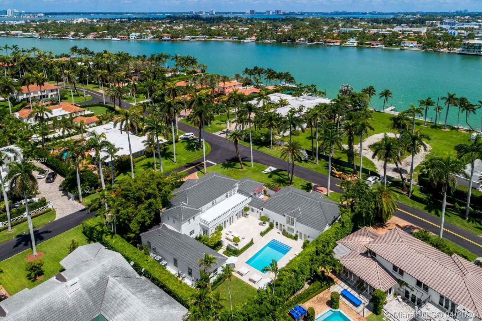 What Are the Best Miami Island Communities? David Siddons Group