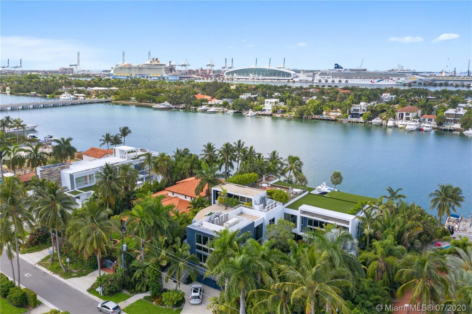 What Are the Best Miami Island Communities? David Siddons Group