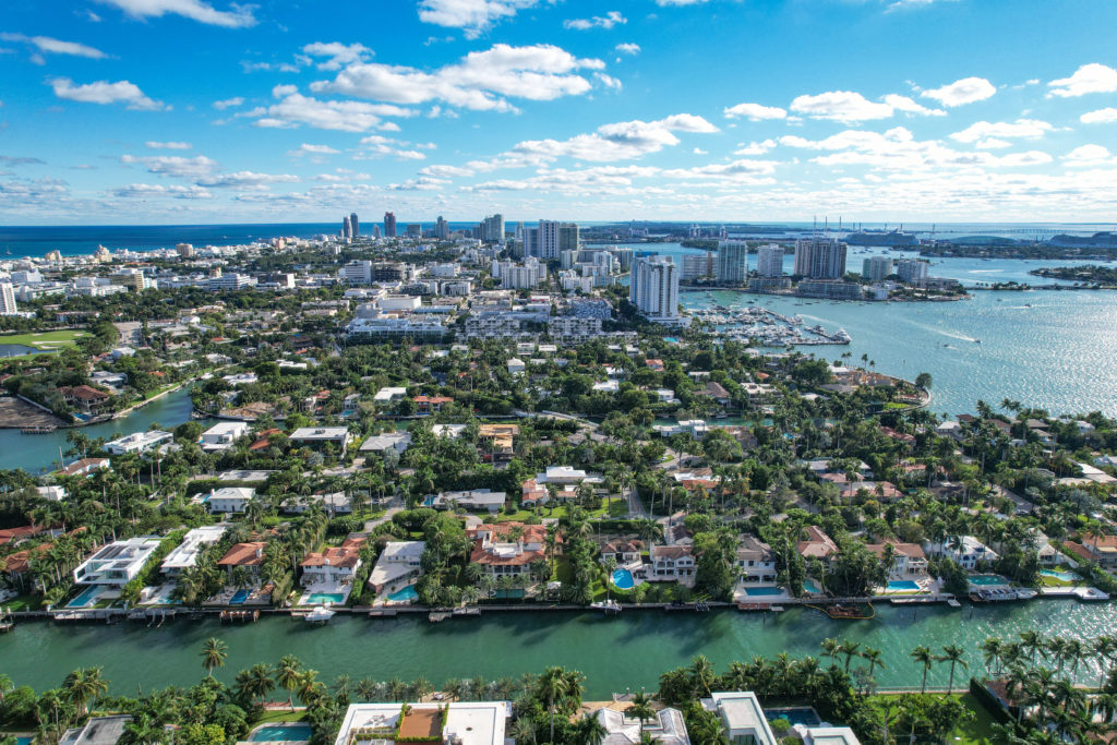 What Are The Best Waterfront Communities in Miami? David Siddons Group