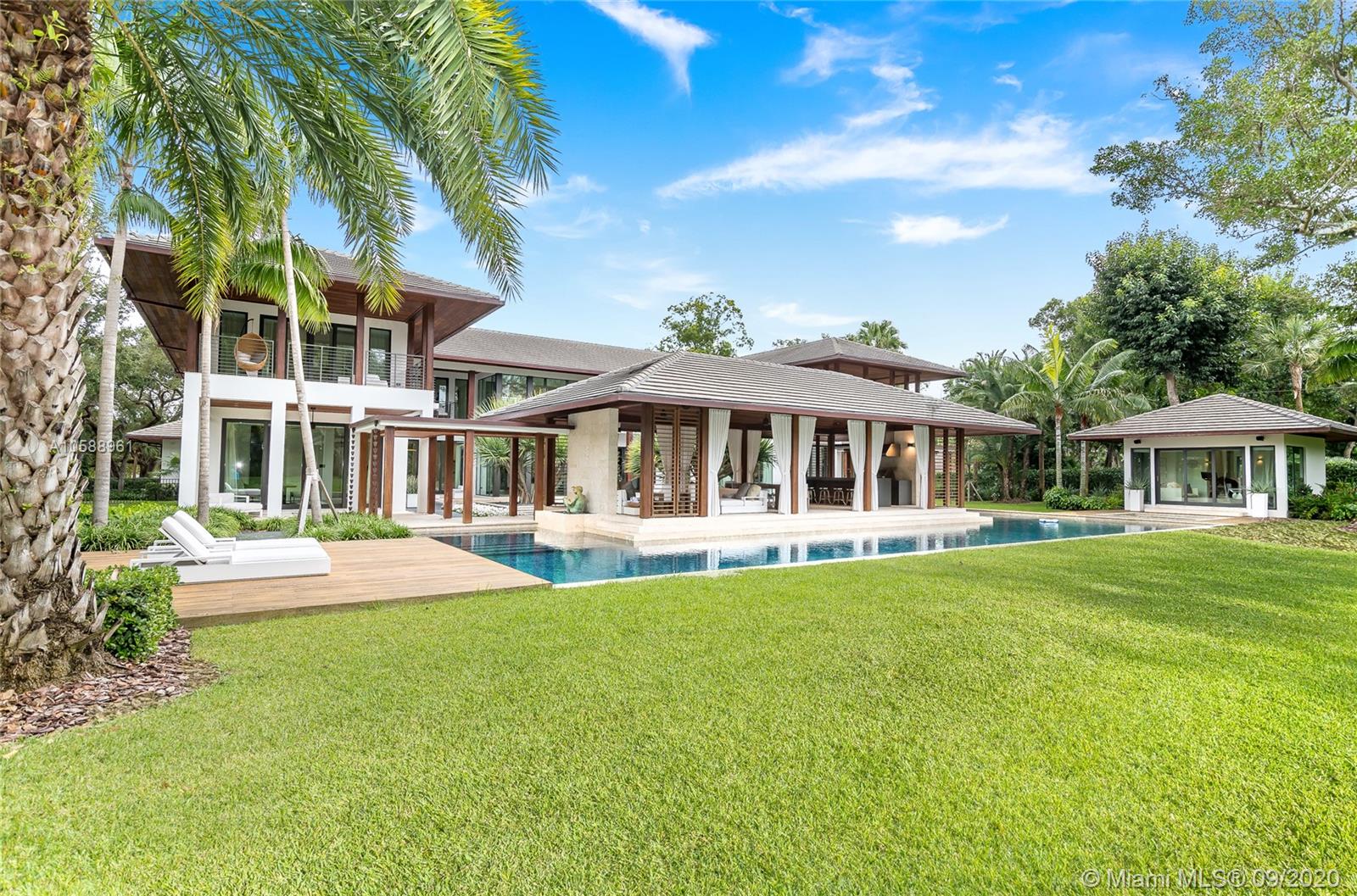 Gables Estates | Inside one of the Best Gated Communities in Miami ...